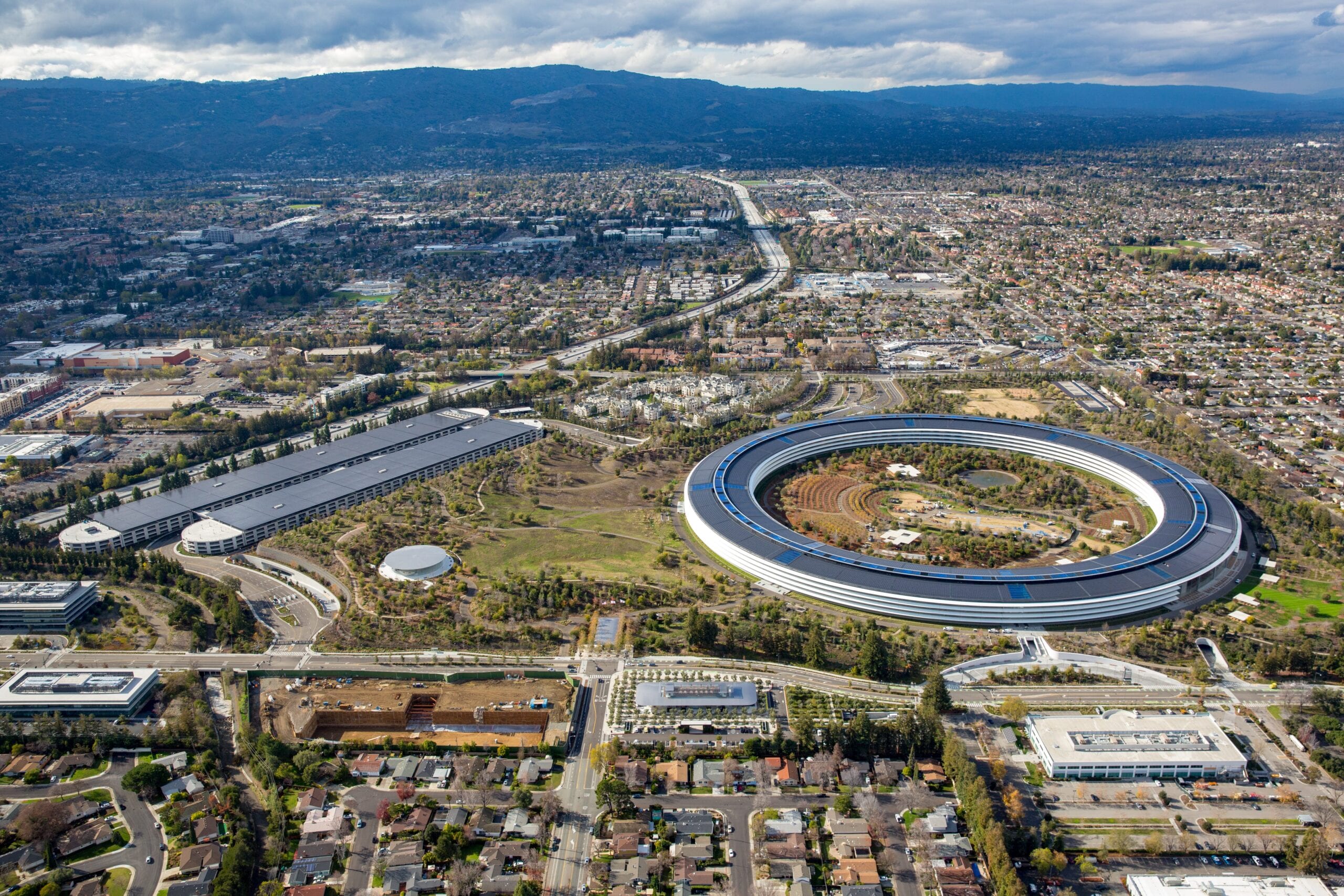 Apple Park Office Building Clark Pacific