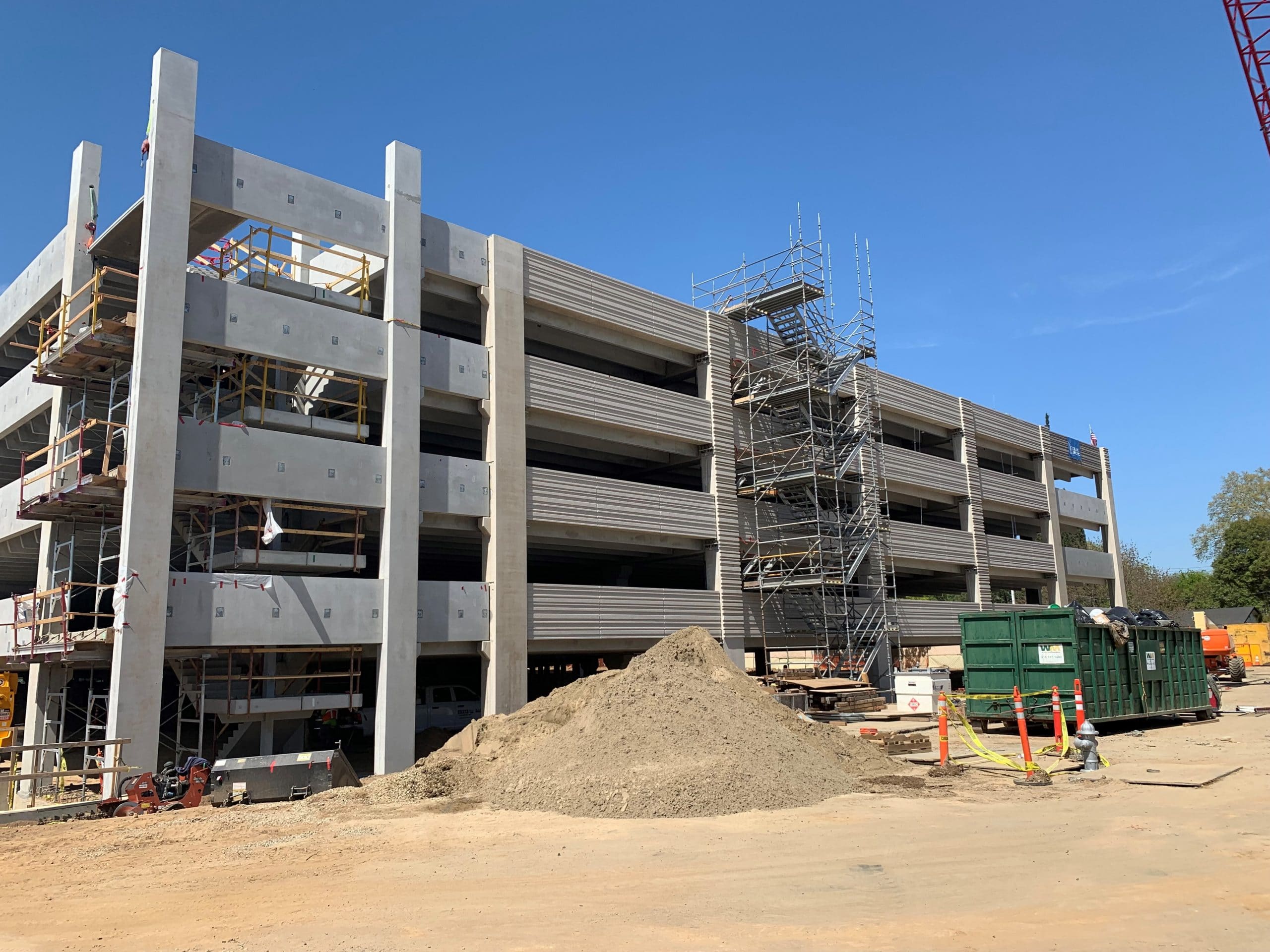 UC Davis Health Parking Structure IV | Clark Pacific UC Davis Health Parking Structure IV | Clark Pacific
